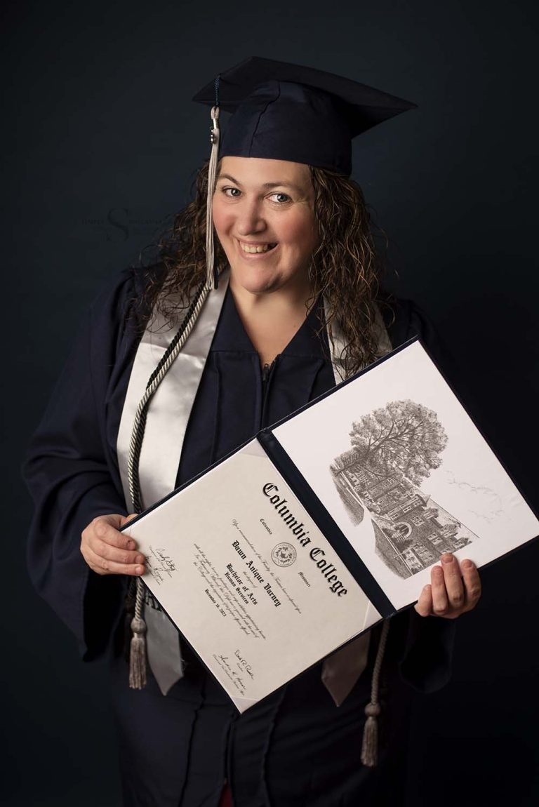 Syracuse NY Commencement Photographer | Dawn’s Graduation Photo Session ...